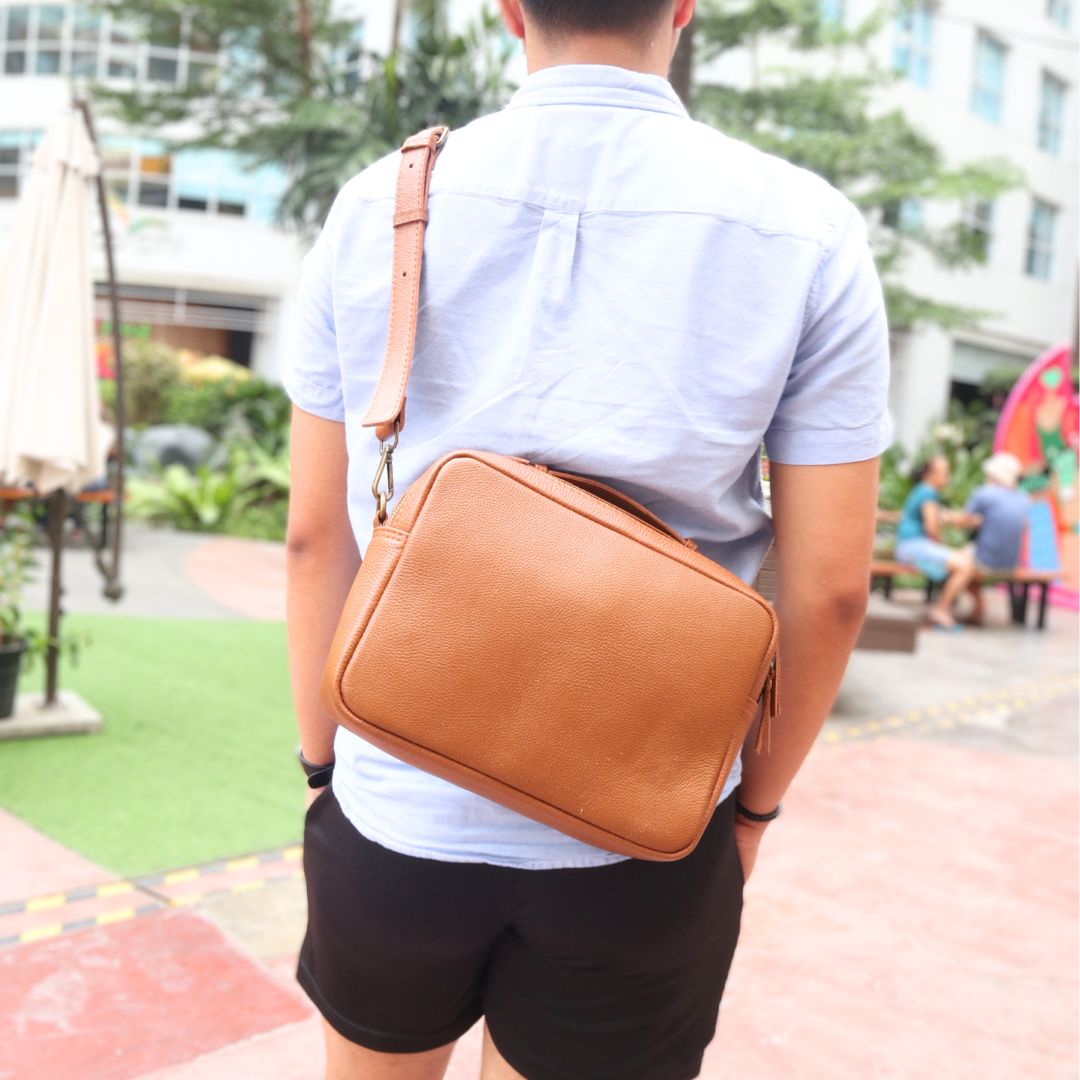 Betsy Maxi Box Bag - Costal Leather Bags